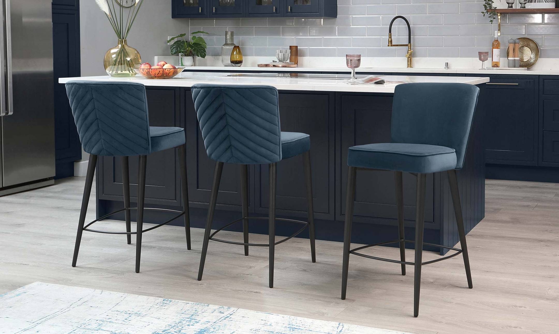 Serena Dark Blue Velvet Bar Stools | Danetti