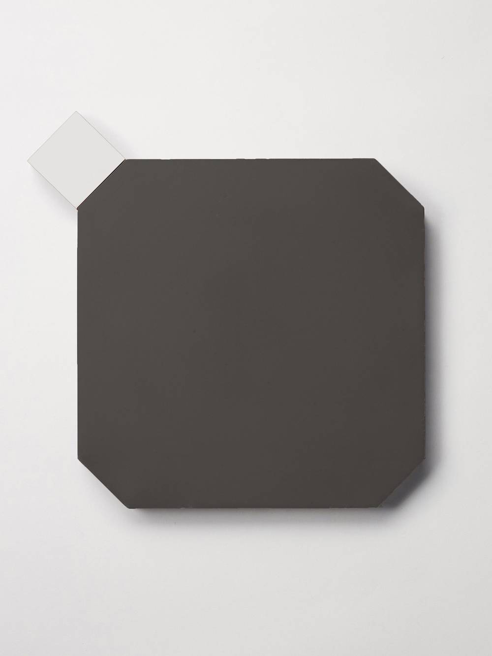 clé tile | cement | pavimenti | charcoal octagon + white dot