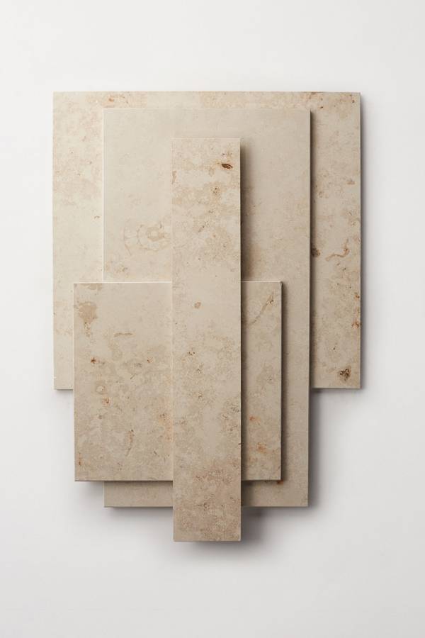 limestone | stone tile | square 18" | grand place hermitage – clé tile
