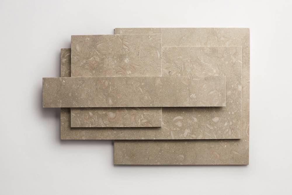 limestone | stone tile | rectangle | grand place | arbor – clé tile