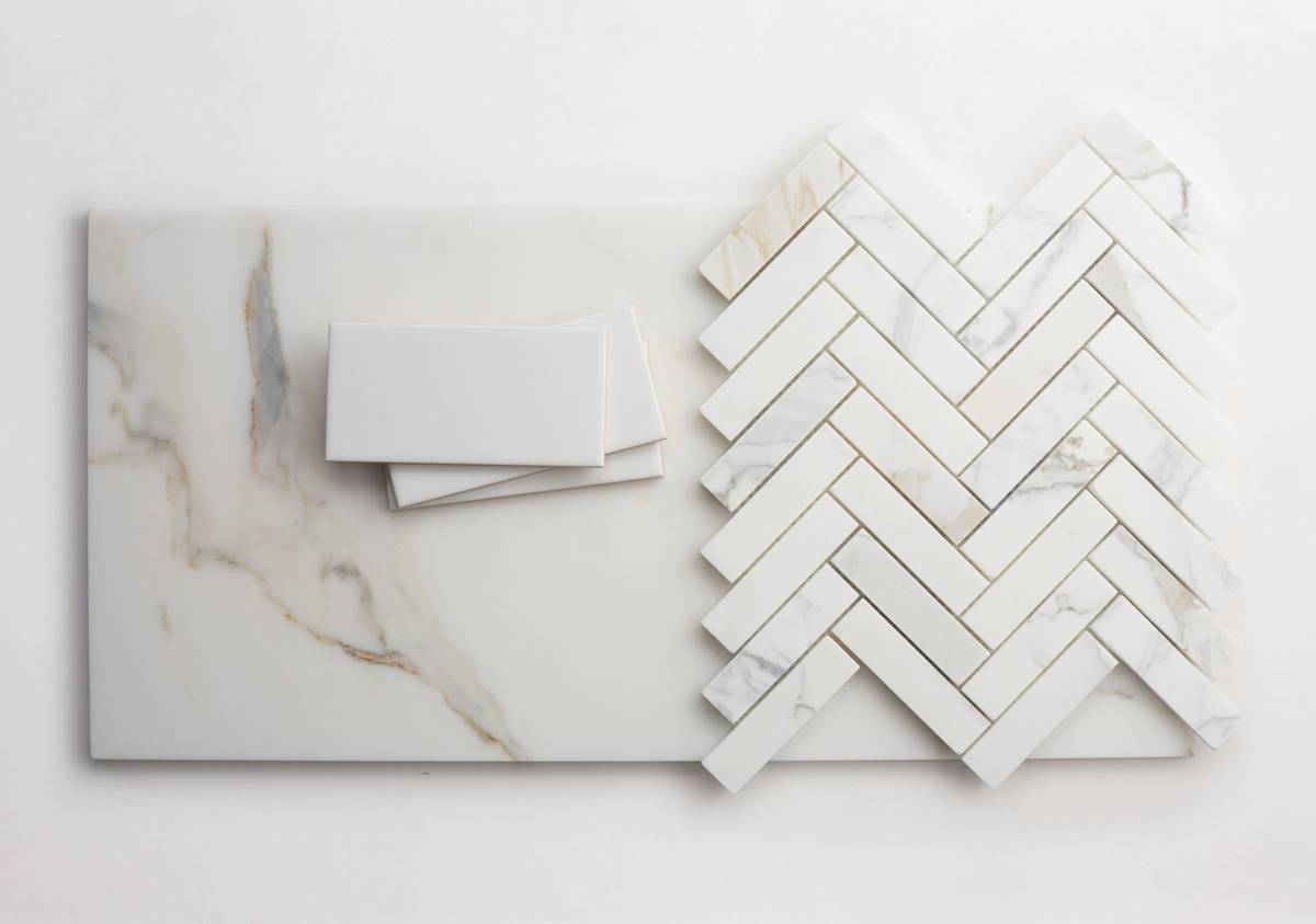 clé calacatta gold | herringbone mosaic sheet ~ 1"x1 0.75"x0.375" – clé ...