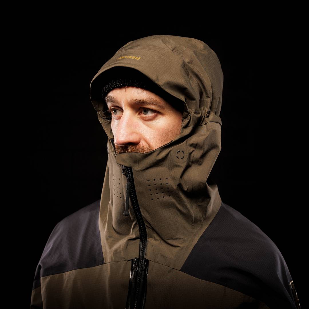 Rōnin Tanto Full Zip Snow Jacket | Rōnin Alpine Sports Coat in Black ...