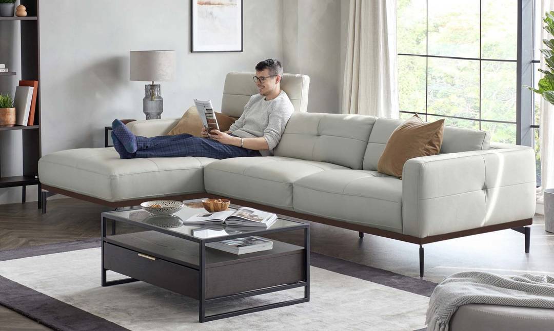 Colton Leather Left Hand Corner Chaise by Danetti