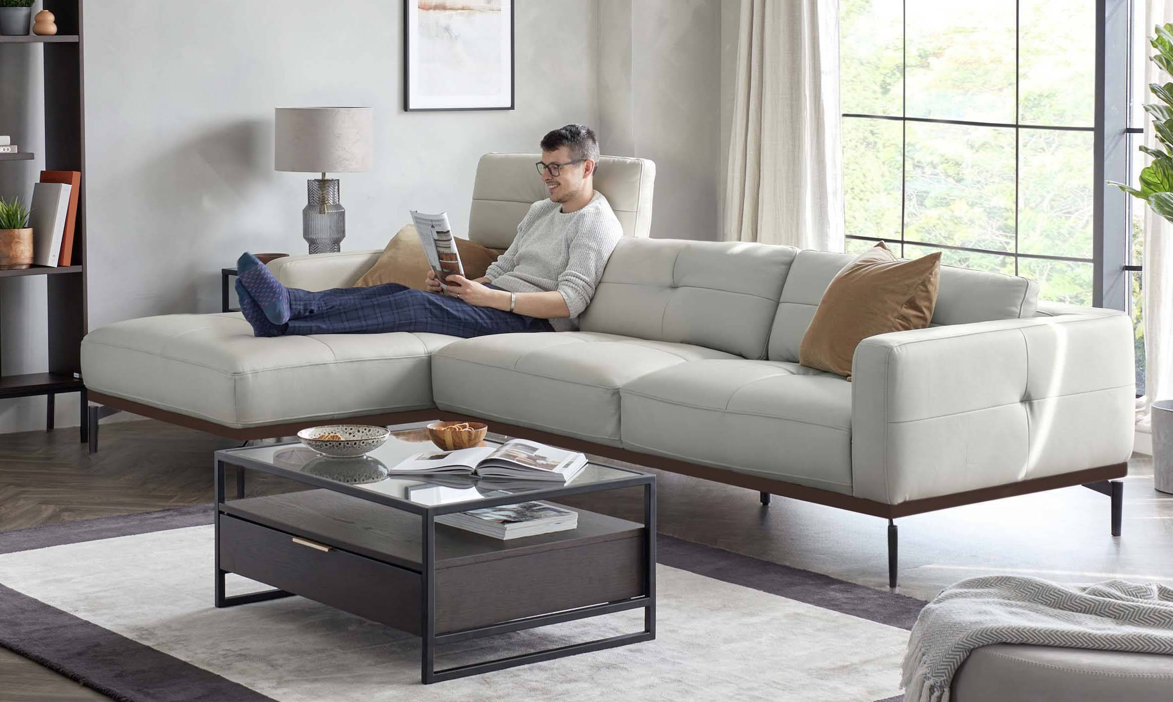 Colton Leather Left Hand Corner Chaise by Danetti
