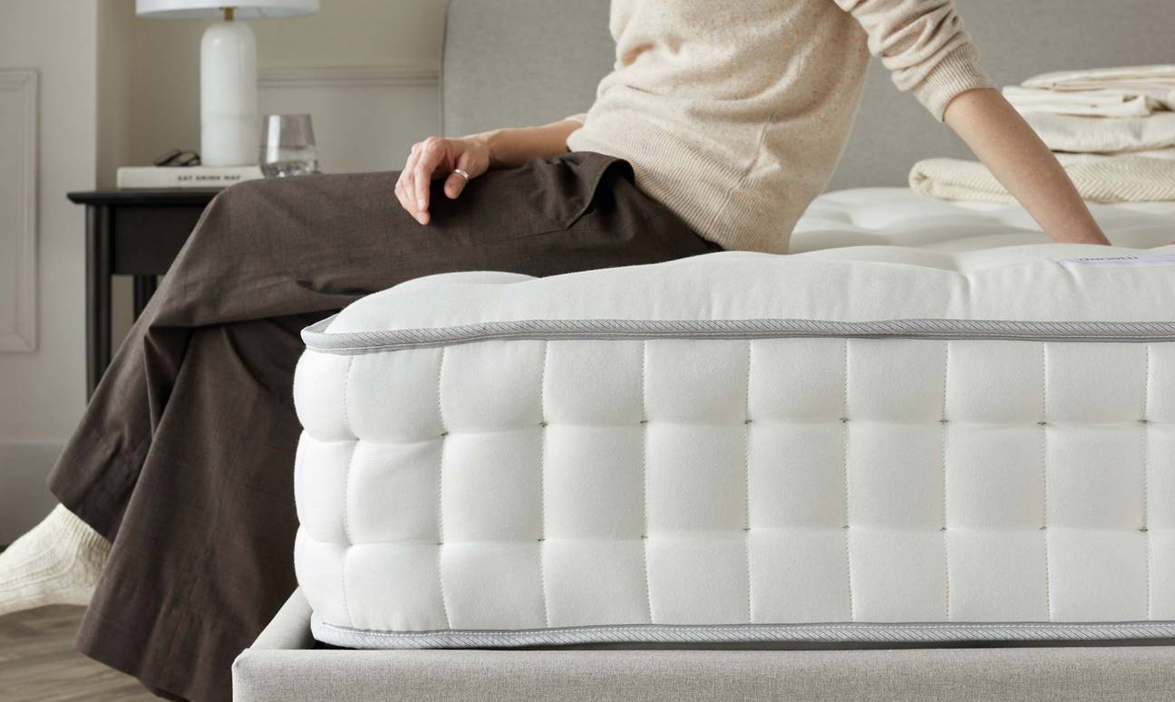 Deluxe Comfort 3000 Pocket Spring Medium King Mattress by Danetti
