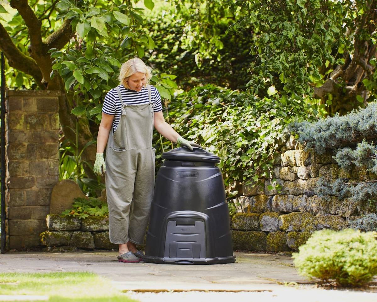 Blackwall 220L Litre Black Compost Converter Bin | EvenGreener