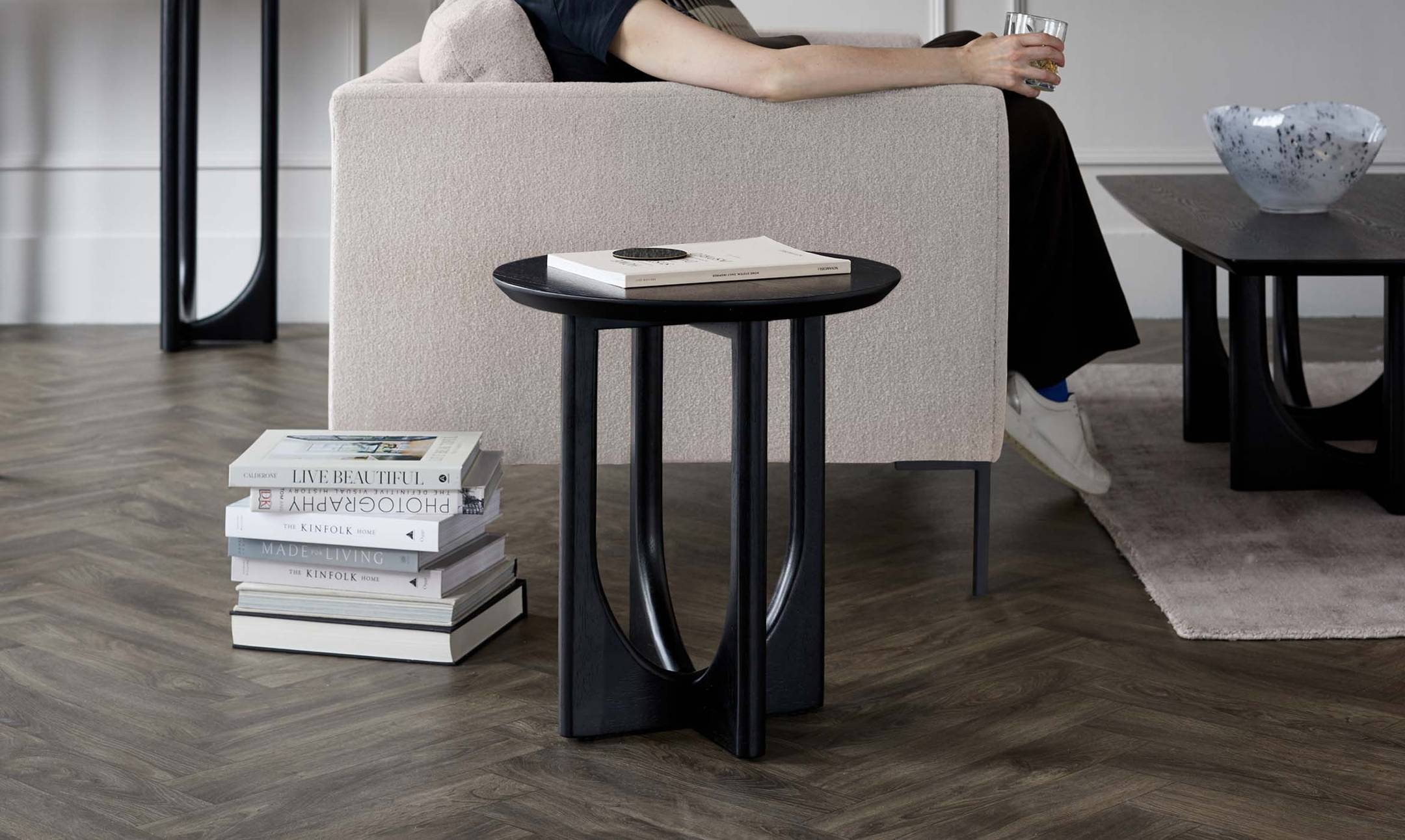Orlan Side Table Black Ash – Danetti