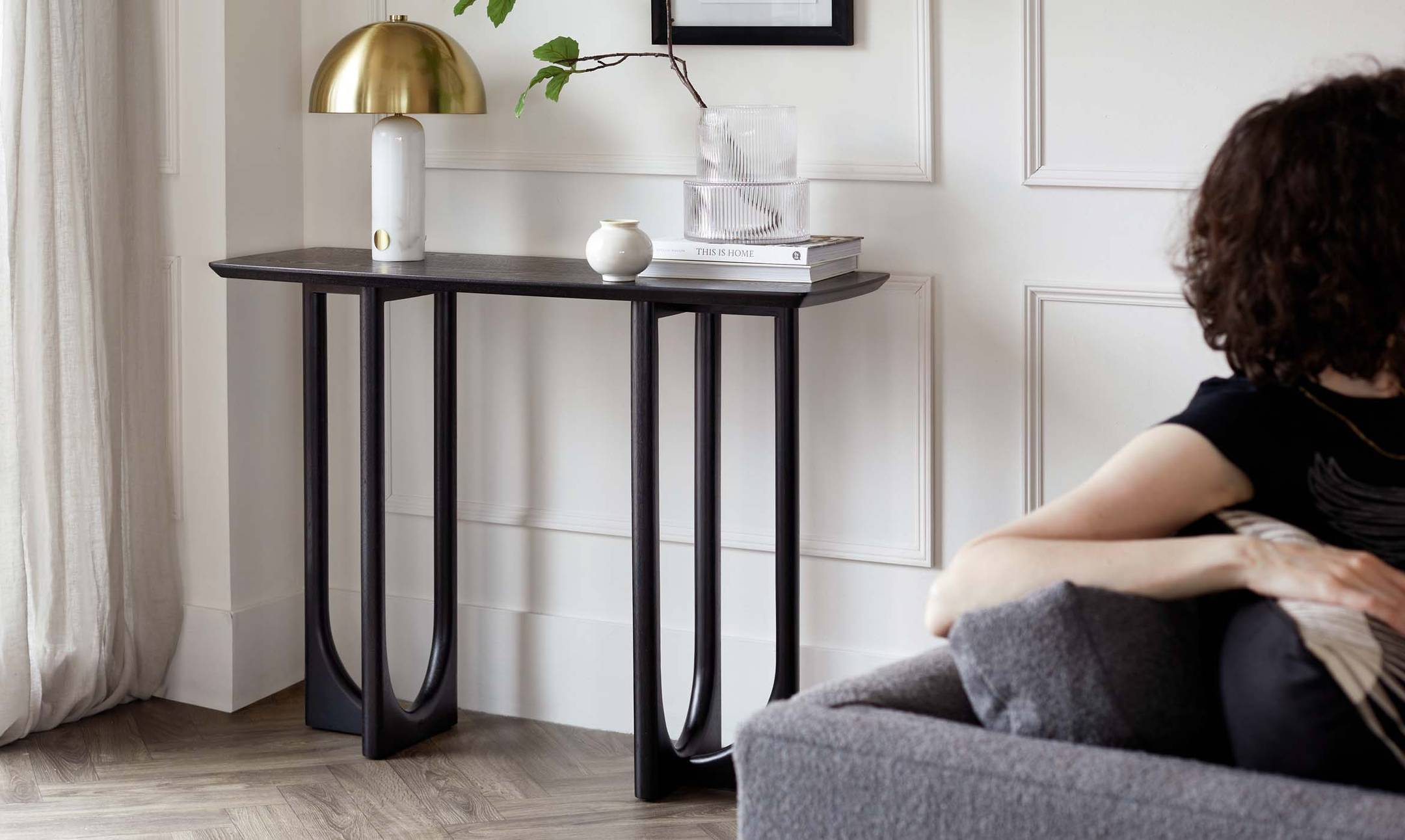 Orlan Console Table Black Ash – Danetti