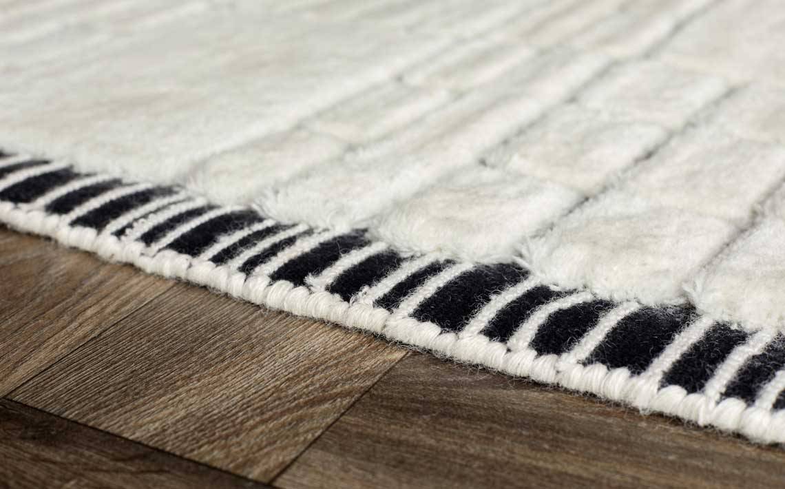 Mosaic Medium Sculpted Wool Rug Cream and Black – Danetti