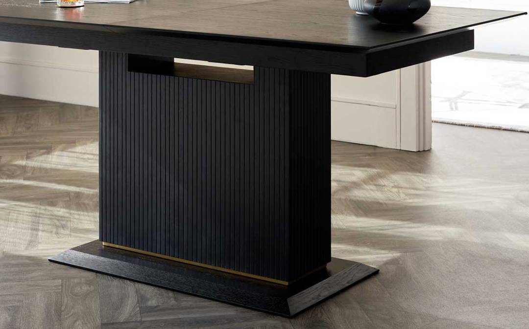 Kai Black Oak Extending 6 to 8 Seater Dining Table – Danetti
