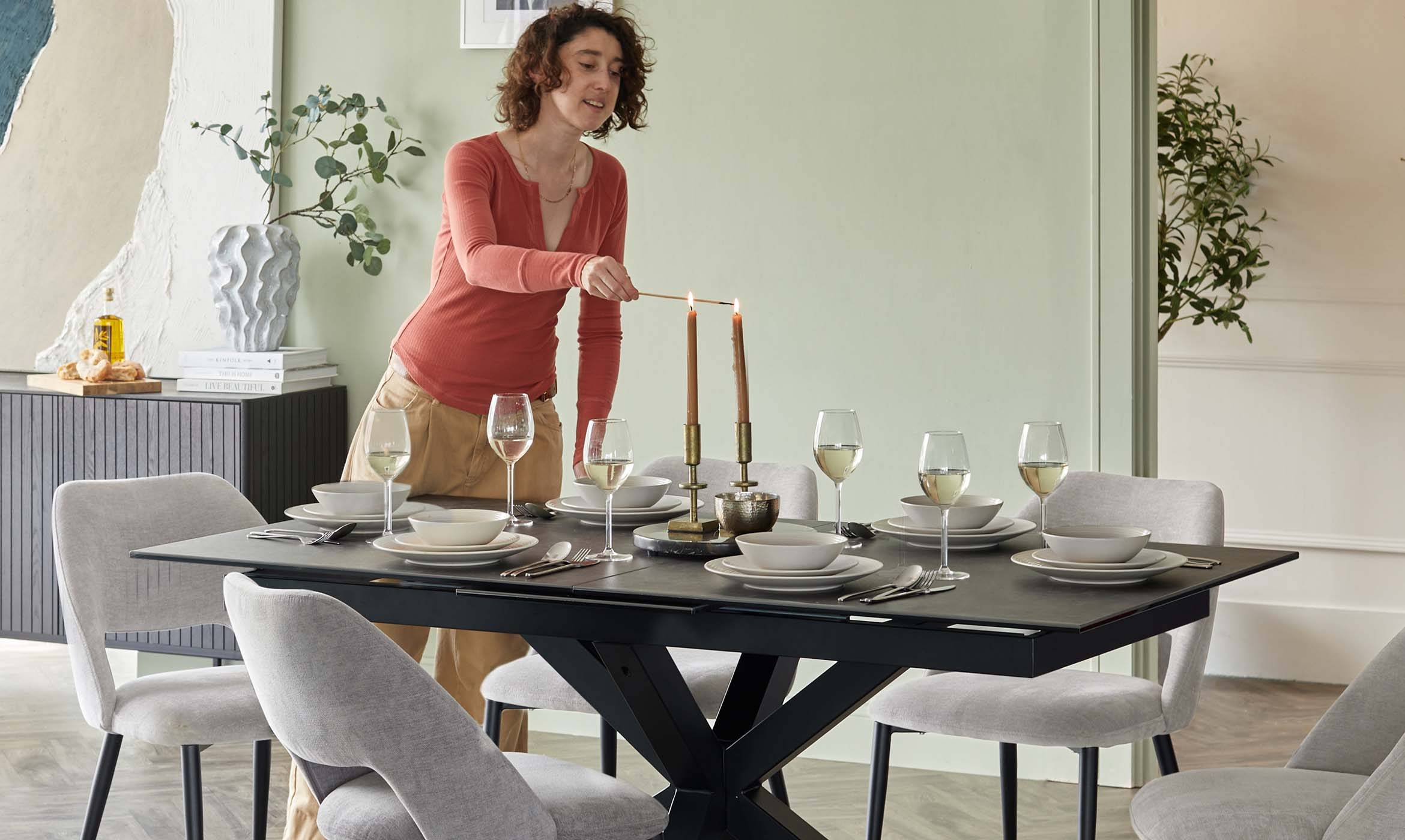 Riley Dark Grey Ceramic Extending 8 to 10 Seater Dining Table – Danetti