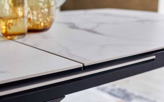 Riley White Marbled Ceramic Extending 8 to 10 Seater Dining Table – Danetti