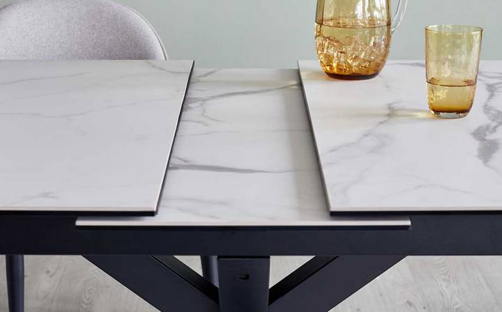 Riley White Marbled Ceramic Extending 8 to 10 Seater Dining Table – Danetti