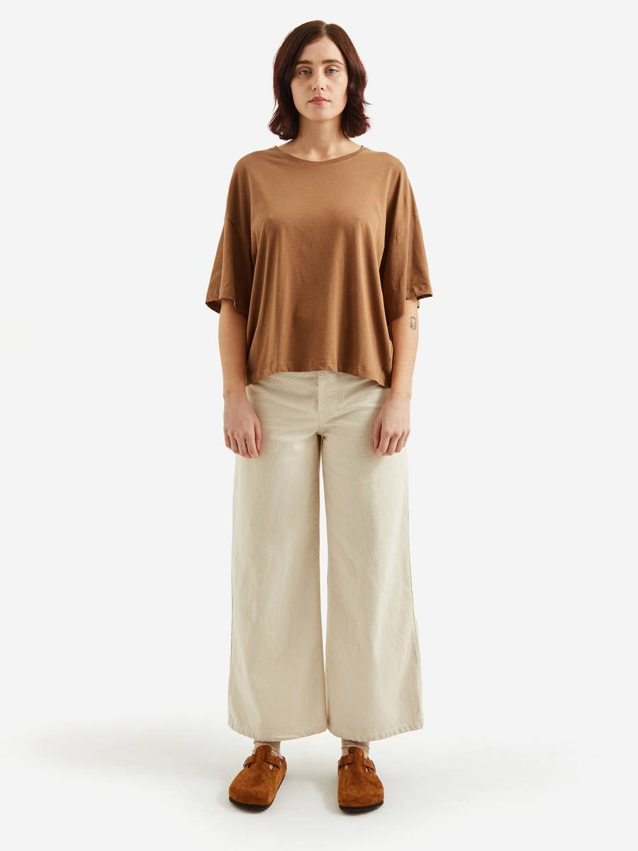 Kowtow Light Boxy Tee - Earth – Goodhood