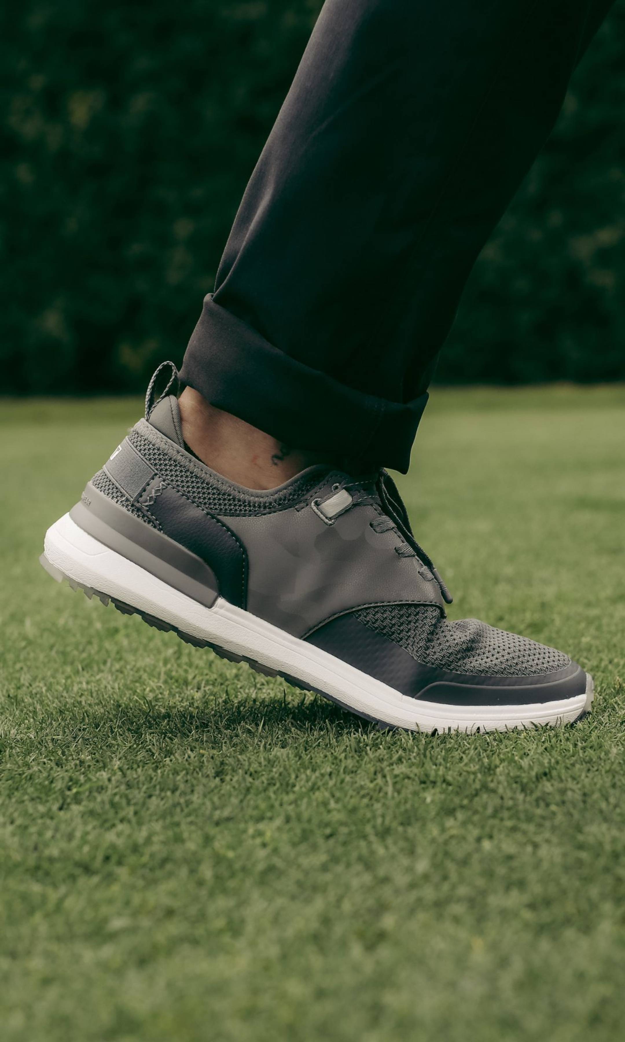 TRUE linkswear™ | Men's LUX Hybrid Waterproof Golf Shoes – TRUE ...