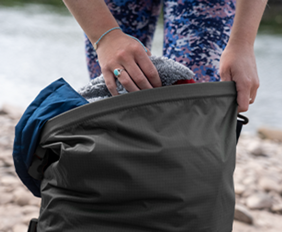 Red Original Pro Change Robe Stash Bag - Black