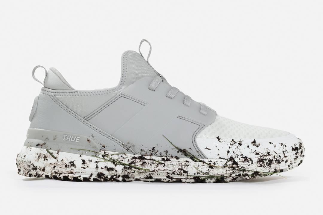 TRUE linkswear™ | Men's Lux G Waterproof Golf Shoe – TRUE linkswear Canada