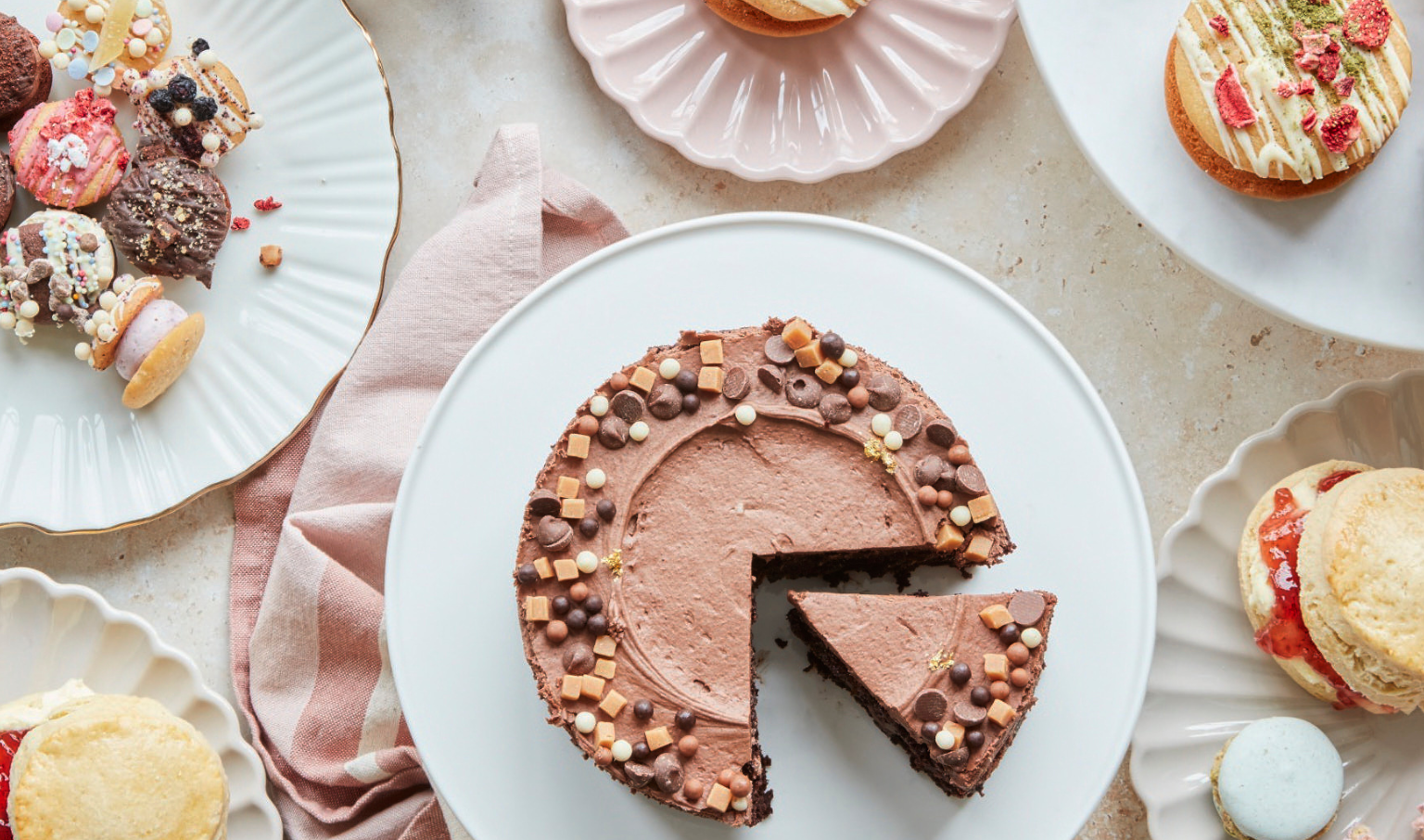 Aberdeen Birthday Cakes | Next Day Delivery – Cutter & Squidge