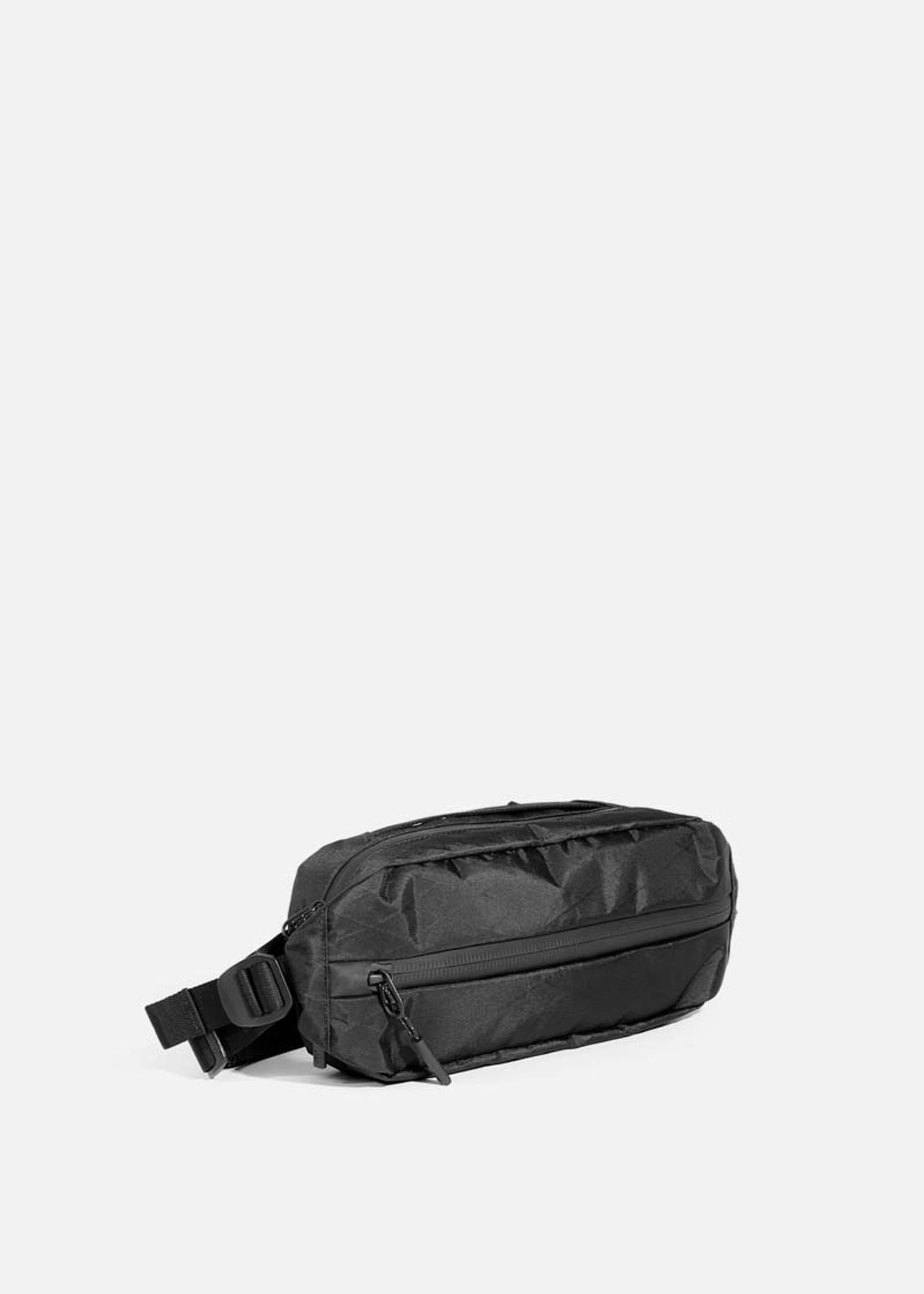 Sling Bags - Travel & Tech Slings – Aer UK