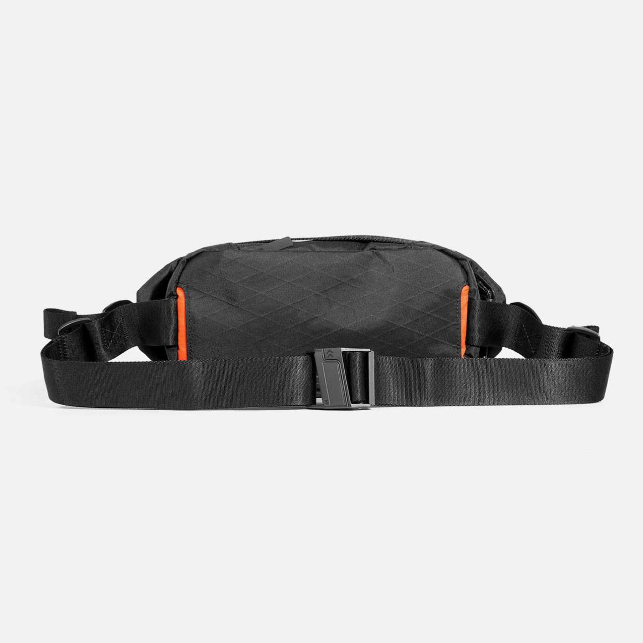 Sling Bags - Travel & Tech Slings – Aer UK