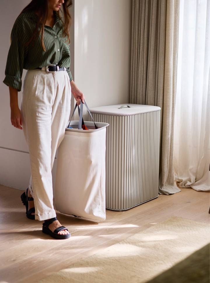 Luxury Triple Laundry Basket 90L in Ecru | Joseph Joseph UK